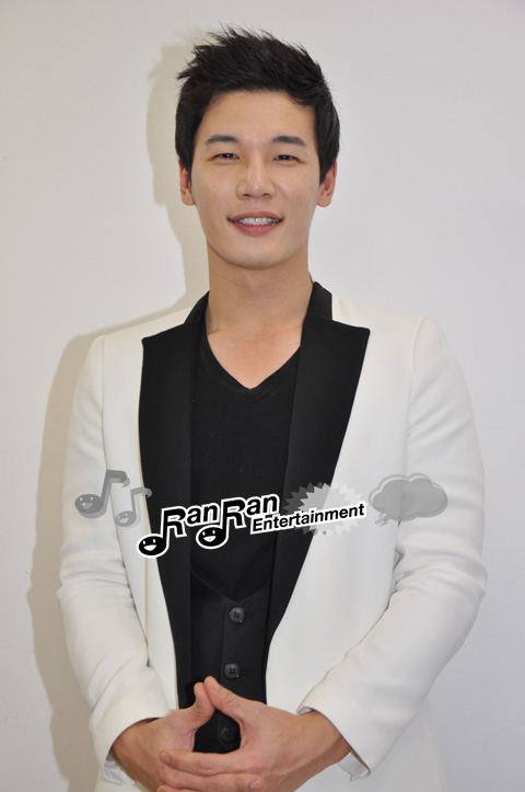 WOOIL（ウイル）、直撃インタビュー！！ | RanRanEntertainment ランランエンタメ！